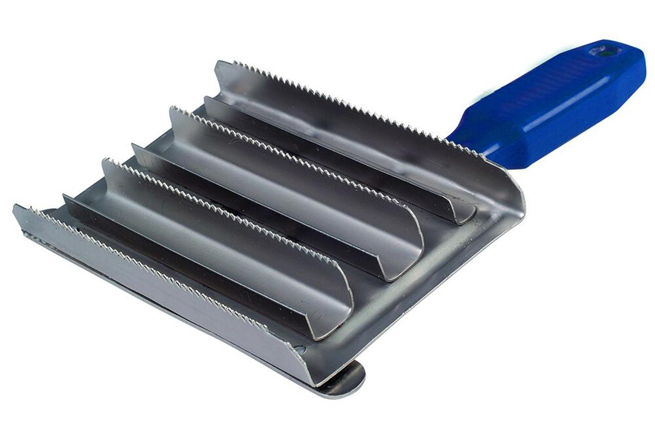 DeLaval metal curry comb - DeLaval