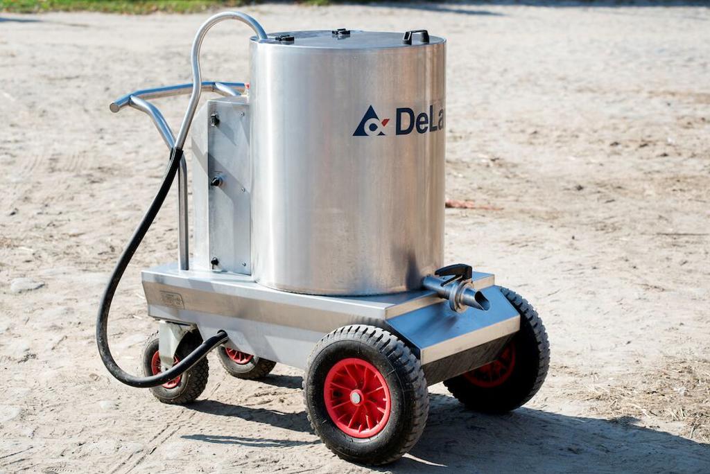 Mobile feed tanks - DeLaval