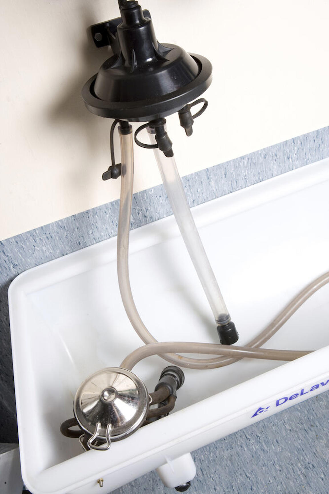 DeLaval cleaning units - DeLaval