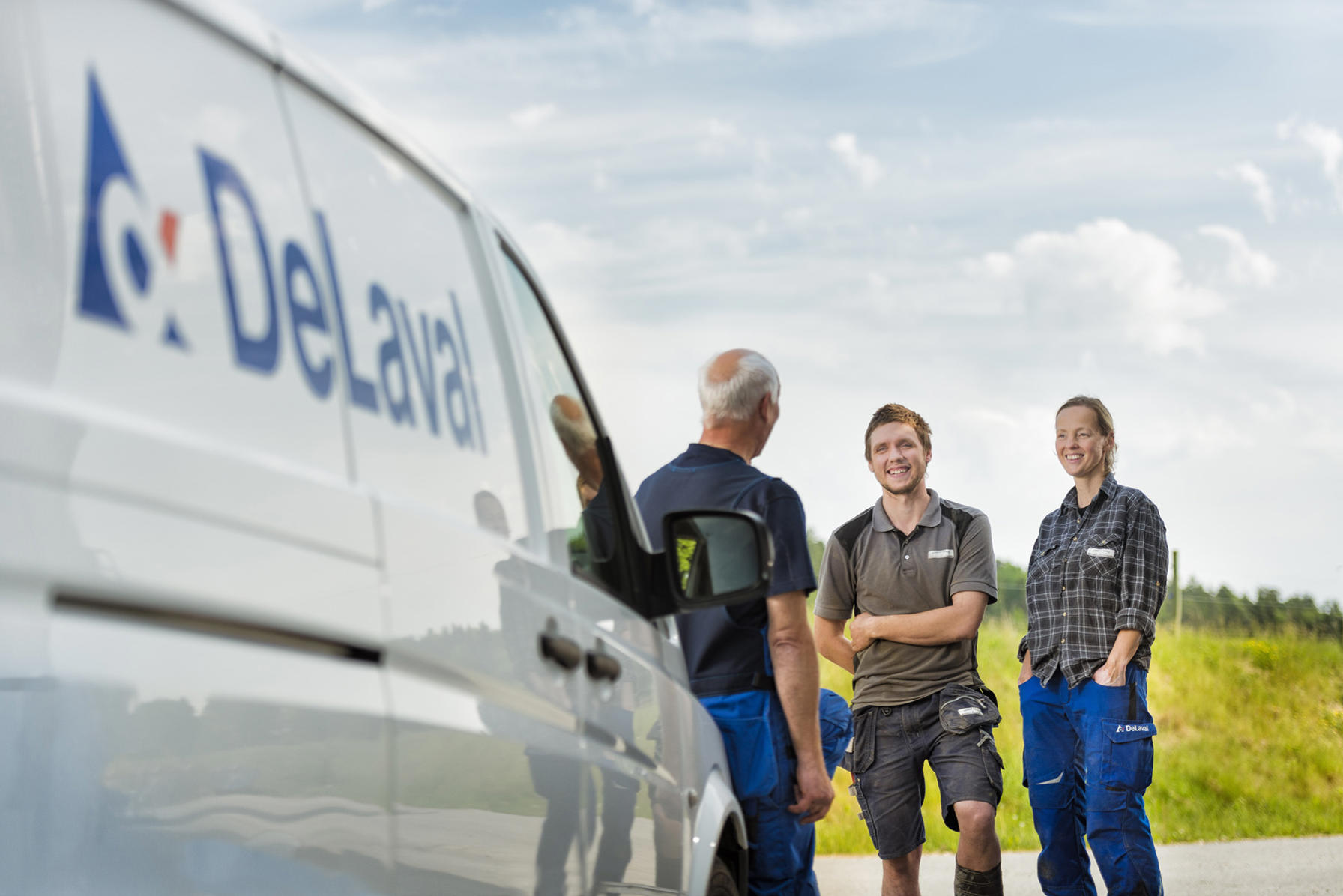 利拉伐转盘式挤奶系统旗舰 E500 - DeLaval